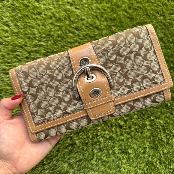 Coach | Bags | Vintage Coach Logo Wallet | Poshmark